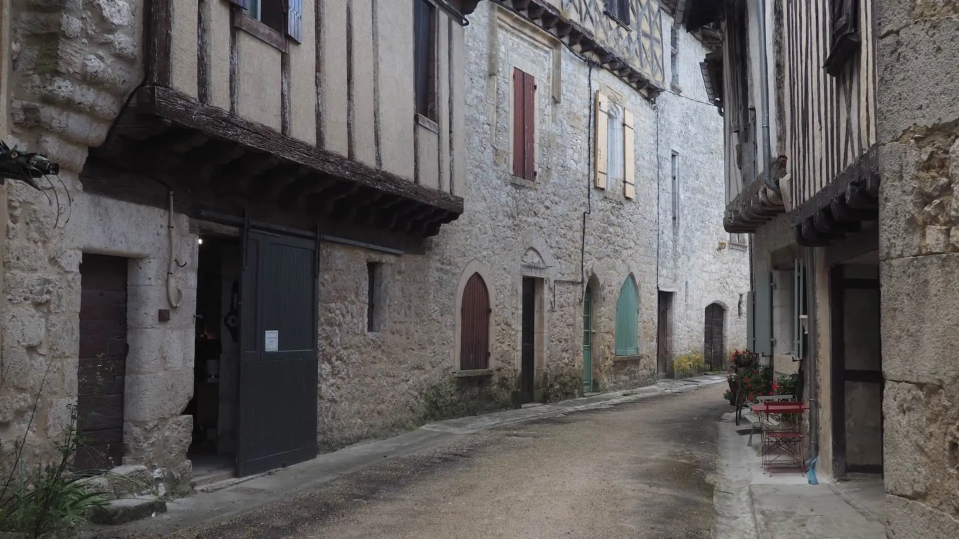 The Bastide Towns And "Beaux Villages" Of Southwest France